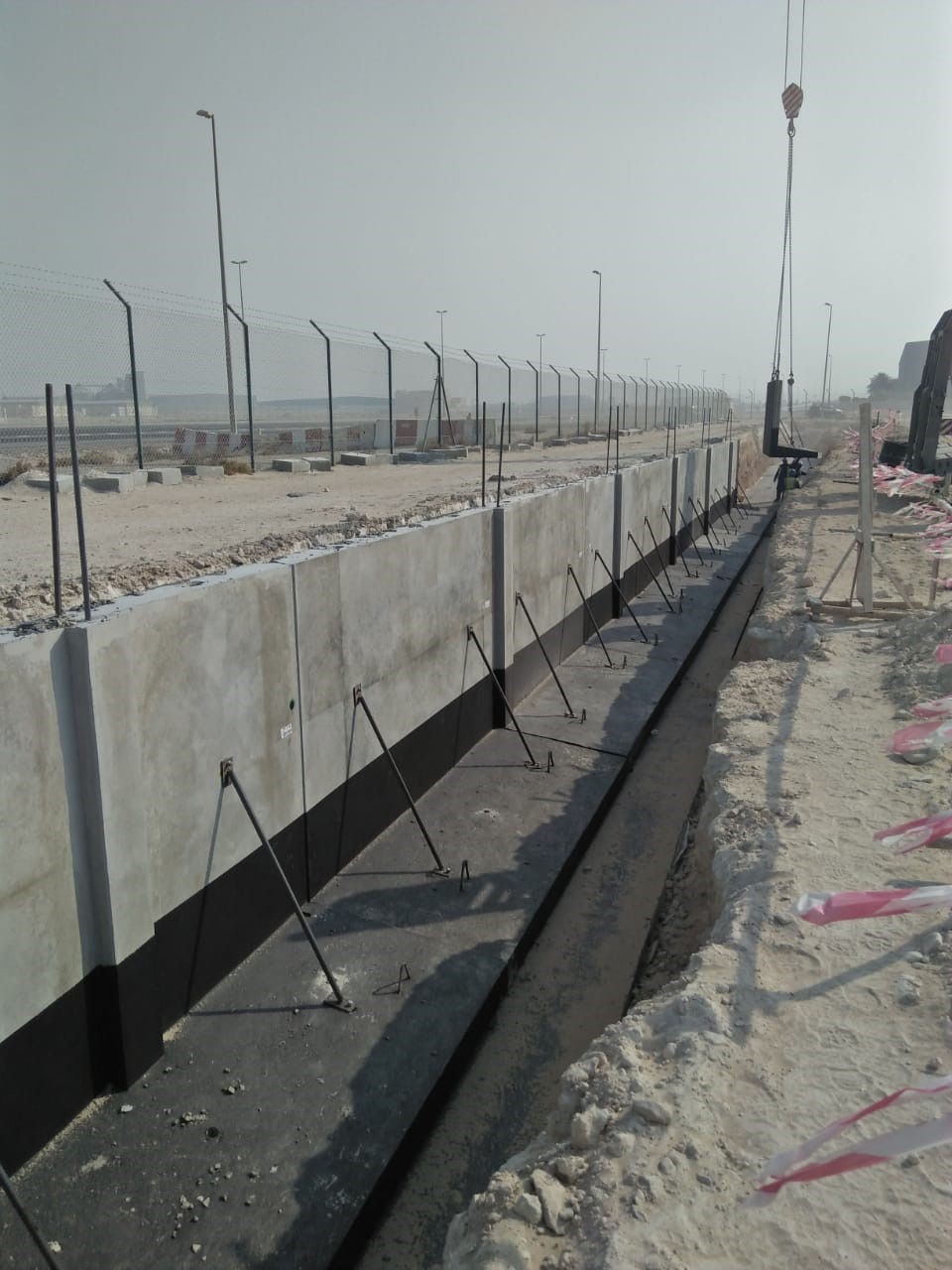 Precast Retaining Wall With Different Height and Thickness - Ayba ...